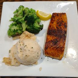 MAVERICK’S CANTON - Updated December 2025 - 140 Photos & 137 Reviews ...