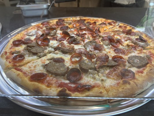 MARKO’S PIZZERIA - 38 Photos - 25 Waterside Plz, New York, New York ...