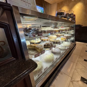 THE CHEESECAKE FACTORY - Updated January 2026 - 882 Photos & 605 ...