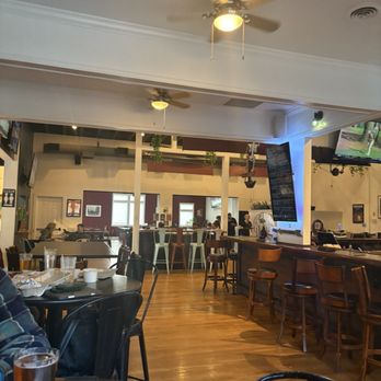 DEAD LOW BREWING - Updated September 2025 - 286 Photos & 179 Reviews ...