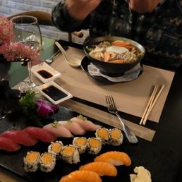 AZUMA SUSHI BISTRO - Updated October 2025 - 270 Photos & 135 Reviews ...