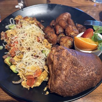 SURISAN - Updated June 2024 - 9093 Photos & 3615 Reviews - 505 Beach St ...