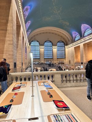 APPLE GRAND CENTRAL - Updated July 2025 - 307 Photos & 567 Reviews - 45 ...