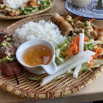MAI MAI VIET STREET KITCHEN - Updated January 2026 - 253 Photos & 18 ...