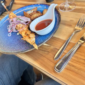 BELUGA HOUSE WATERFRONT RESTAURANT - Updated February 2025 - 136 Photos ...