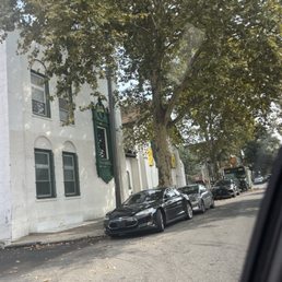 MANAKEESH CAFE BAKERY & GRILL - Updated September 2025 - 551 Photos ...