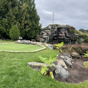 PUTTING EDGE - Updated December 2025 - 15 Photos & 16 Reviews - 5 ...