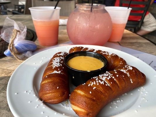 RIVERFRONT BAR & GRILL - 34 Photos & 16 Reviews - Bars - 1525 Water St ...