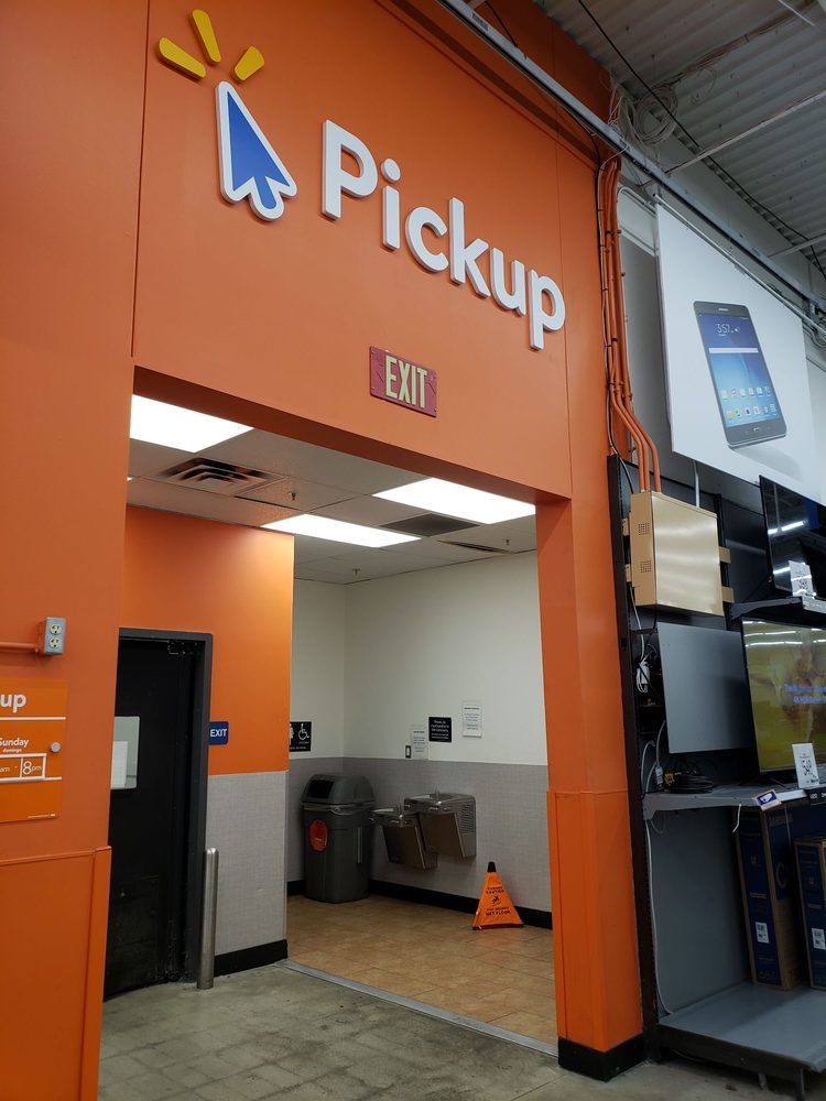 WALMART - 13 Photos & 32 Reviews - 910 Wolcott St, Waterbury ...