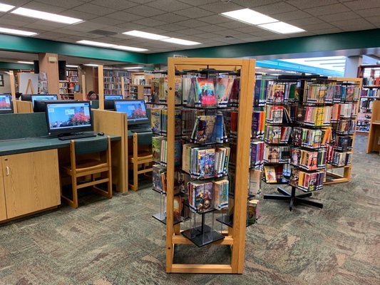 SHELBY TOWNSHIP LIBRARY - Updated December 2025 - 280 Photos - 52610 ...
