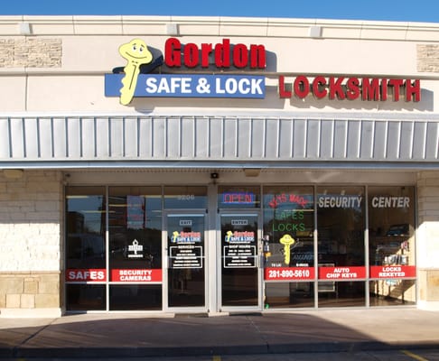 GORDON SAFE & LOCK - Updated October 2025 - 23 Photos & 27 Reviews ...