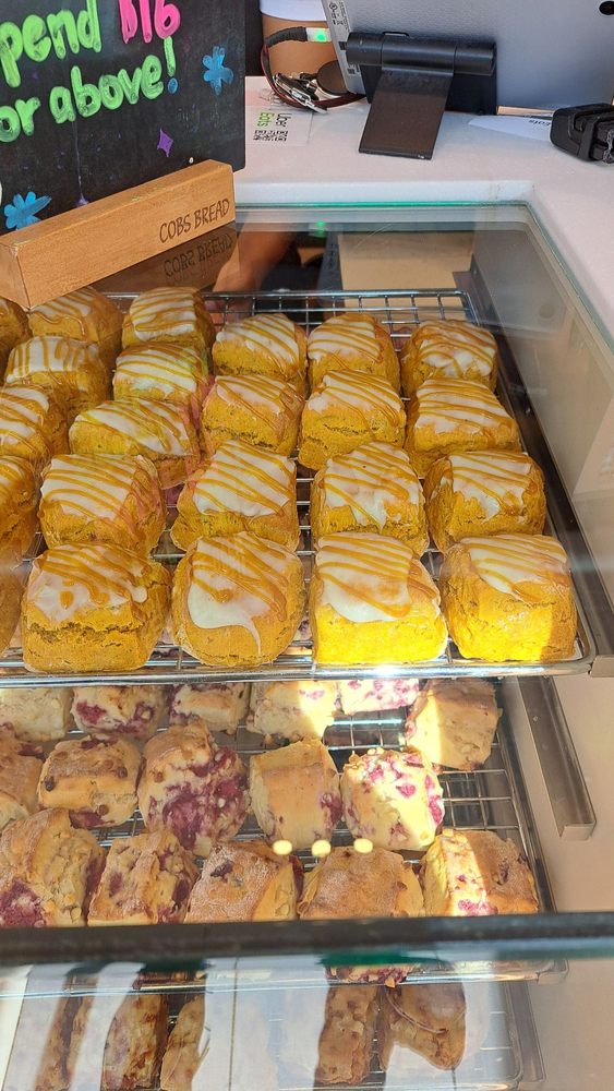 COBS BREAD - Updated December 2025 - 171 East Liberty Street, Toronto ...