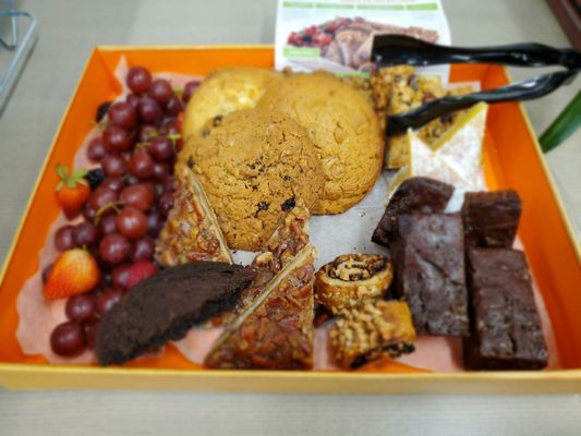 ALONTI CATERING - 50 Photos & 39 Reviews - 1714 E Mcfadden Ave, Santa ...