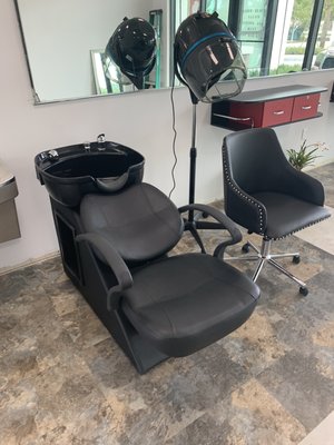 J&J BARBER AND BEAUTY SALON - Updated November 2025 - 13 Photos - 101 ...