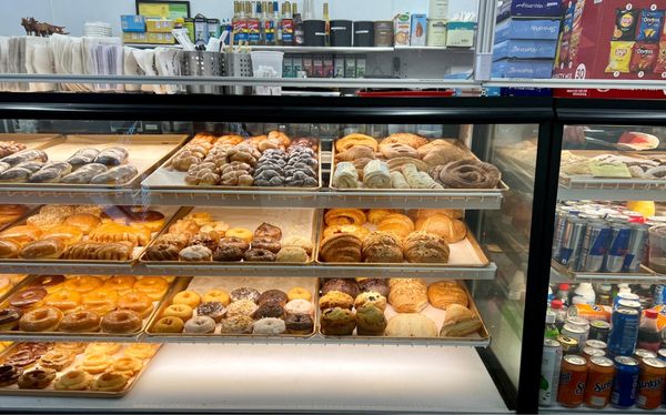 SAM’S BAKERY - Updated December 2025 - 31 Photos & 28 Reviews - 803 ...