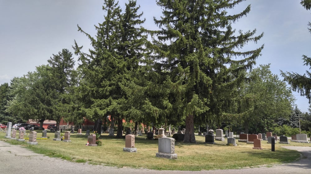 VICTORIA SQUARE UNITED CHURCH CEMETERY - Updated April 2024 - 16 Photos ...
