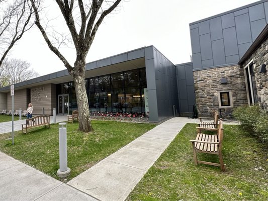 SCARSDALE PUBLIC LIBRARY - Updated September 2025 - 42 Photos & 10 ...