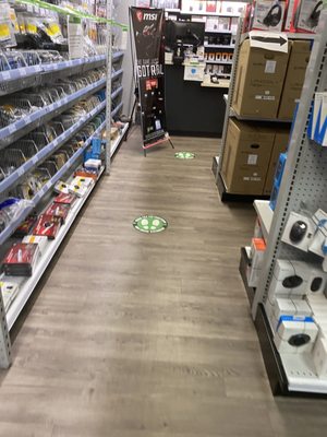 MEMORY EXPRESS - Updated January 2025 - 25 Photos - 160 - 5172 Kingsway ...