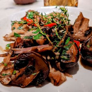 INMAN SOCIAL - 126 Photos - 201 Keith St SW, Cleveland, Tennessee ...