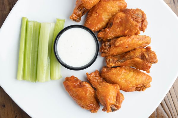 RED WHITE & BREW - 378 Photos & 984 Reviews - 6740 E McDowell Rd, Mesa ...