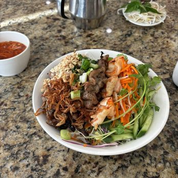PHO OREGON - BEAVERTON - Updated July 2024 - 174 Photos & 83 Reviews ...