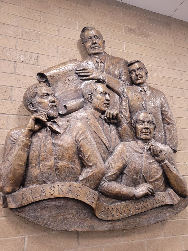 Z J LOUSSAC PUBLIC LIBRARY - Updated November 2025 - 44 Photos & 29 ...