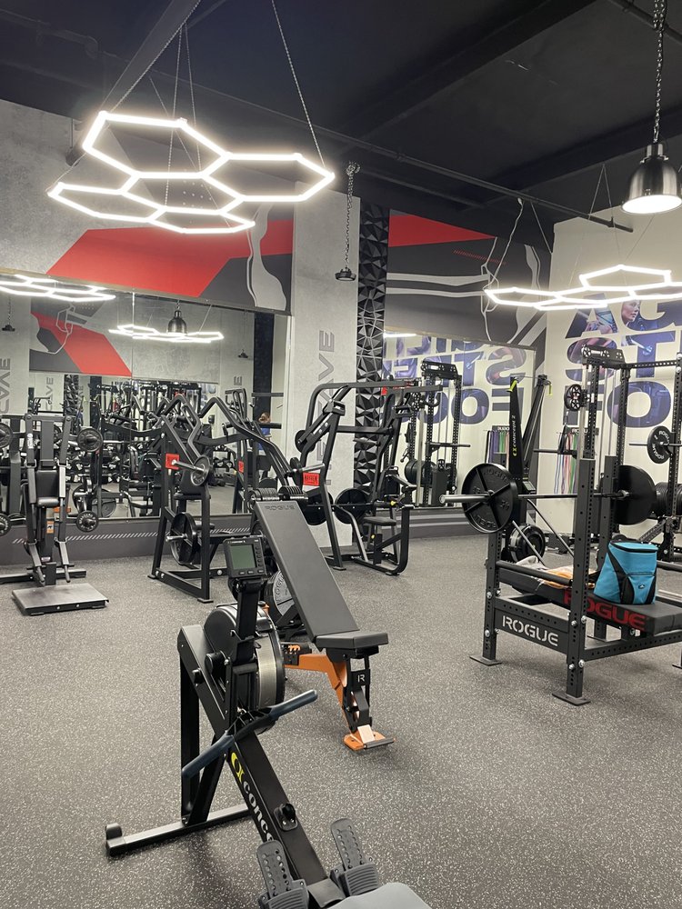 ADAPT2 FIT TRAINING FACILITY - 30 Photos - 25312 Jeronimo Rd, Lake ...
