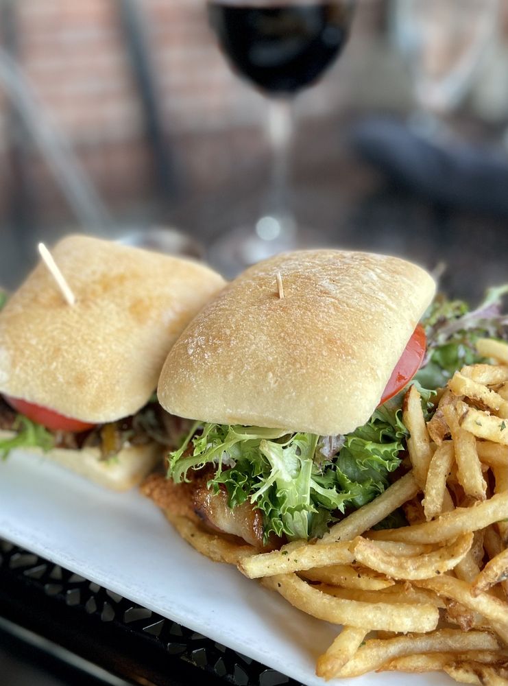 TASTE! CRAFT EATERY - SAN LUIS OBISPO - Updated October 2025 - 1093 ...