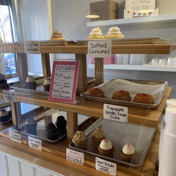 THE SWEET LIFE BAKESHOP - 442 Photos & 371 Reviews - 740 South St ...
