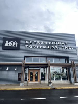 REI - Updated September 2025 - 31 Photos & 75 Reviews - 2643 Edmondson ...