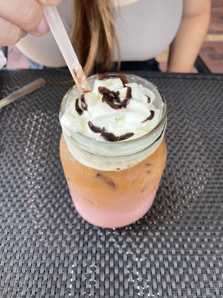 240 ROSE CAFE - 372 Photos & 363 Reviews - 240 N Pennsylvania Ave ...