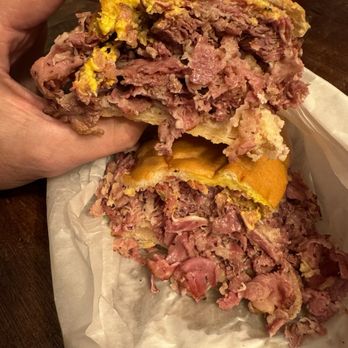 JOHNNIE’S PASTRAMI RESTAURANT - Updated May 2024 - 1941 Photos & 2339 ...