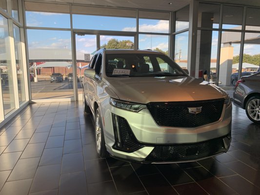 FRANK KENT CADILLAC OF ARLINGTON - Updated January 2026 - 27 Photos ...