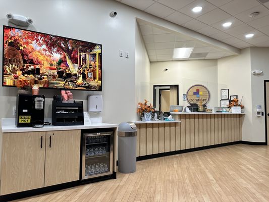 CARE FAST URGENT CARE - BURBANK - Updated December 2025 - 81 Photos ...