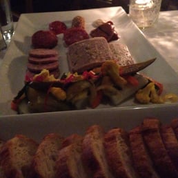 FIVE AND TEN - Updated January 2026 - 288 Photos & 171 Reviews - 1073 S ...