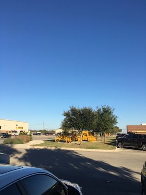 HOLT CAT SAN ANTONIO - Updated January 2026 - 17 Photos - 5665 SE Loop ...