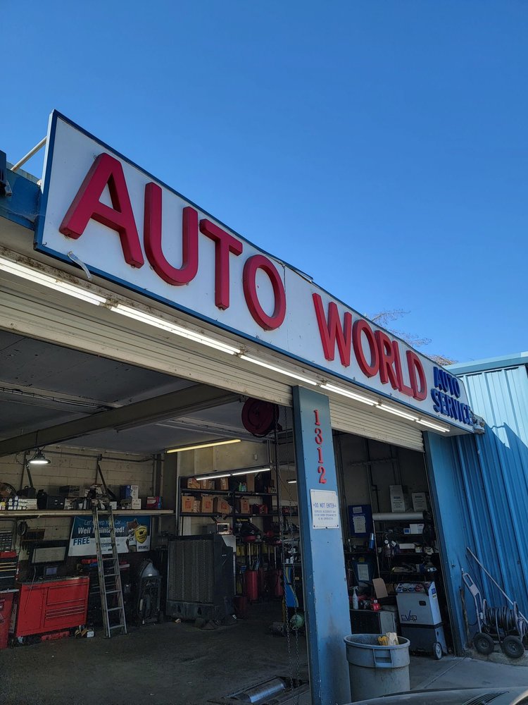 AUTO WORLD AUTO SERVICE - Updated December 2025 - 26 Reviews - 1312 La ...