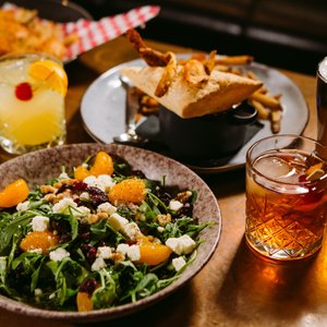 COURTYARD HOOLIGANS - Updated May 2025 - 30 Photos & 53 Reviews - 140 ...