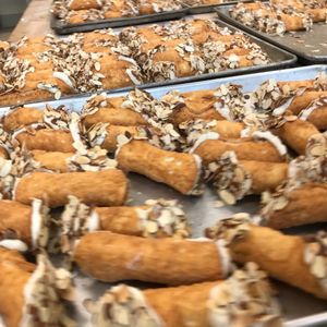 MEXICANTOWN BAKERY - 101 Photos & 77 Reviews - Bakeries - 4300 W Vernor ...