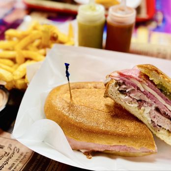 HABANA EXPRESS - Updated July 2025 - 255 Photos & 157 Reviews - 1966 ...