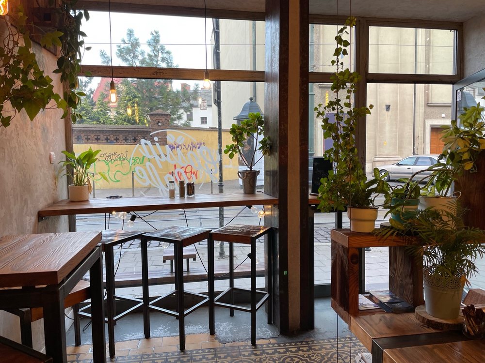 GOSSIP CAFE - 17 Photos - ul. Zwierzyniecka 4, Kraków, Poland - Modern ...