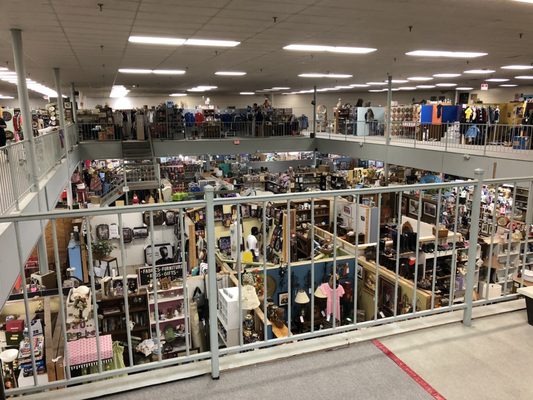 LEXINGTON PEDDLERS MALL - 105 Photos & 39 Reviews - 1205 E New Cir Rd ...