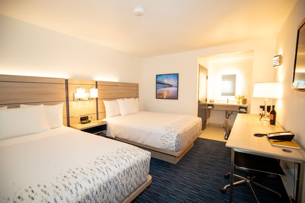 ORANGE GROVE INN - Updated August 2024 - 89 Photos - 1671 El Camino ...