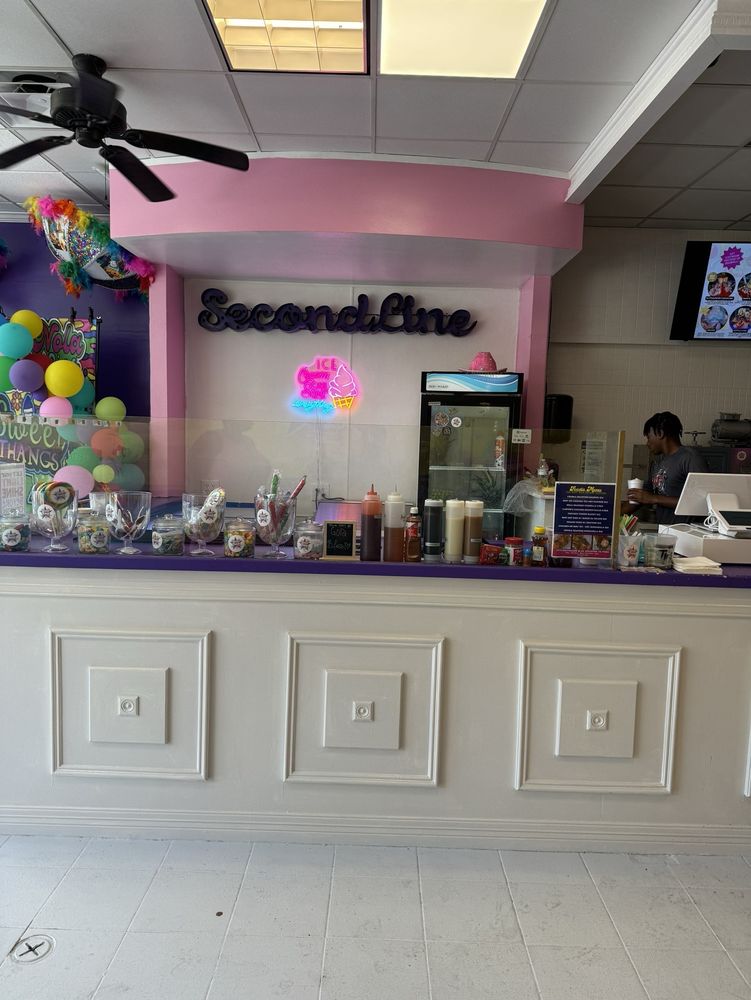 SWEET THANGS - Updated August 2025 - 17 Photos - 2533 Southmore Blvd ...