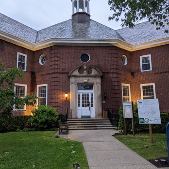 US POST OFFICE - Updated July 2025 - 1 Shore Ave, Oyster Bay, New York ...