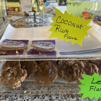 NAWLINS PRALINE CANDY & MORE - Updated December 2024 - 74 Photos & 48 ...