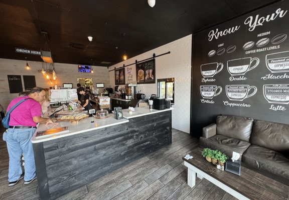 VANESSA’S COFFEE SHOP - Updated January 2026 - 315 Photos & 273 ...