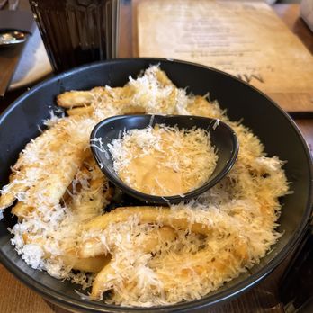 GINGER - Updated December 2025 - 141 Photos & 40 Reviews - 744 Red Lion ...