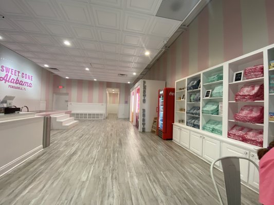 SWEET CONE ALABAMA ICECREAM - 90 Photos & 36 Reviews - 5331 North ...