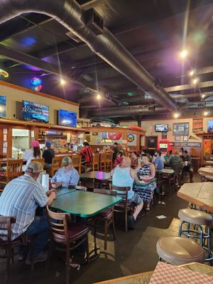 HALF TIME SPORTS GRILL - Updated January 2026 - 21 Photos & 71 Reviews ...